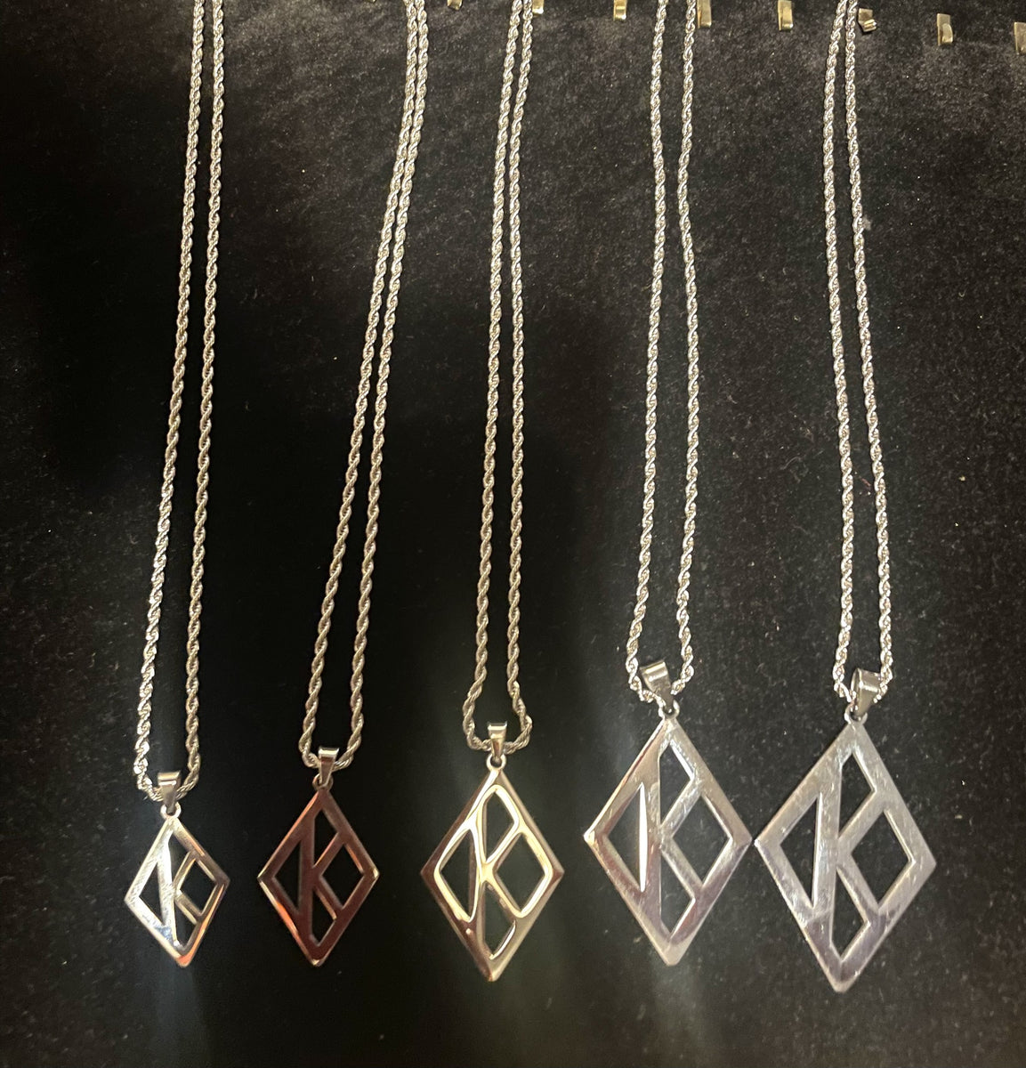 KAPPA ALPHA PSI FLOATING K SILVER NECKLACE (EXTRA LARGE) – #EntrepreNUPE